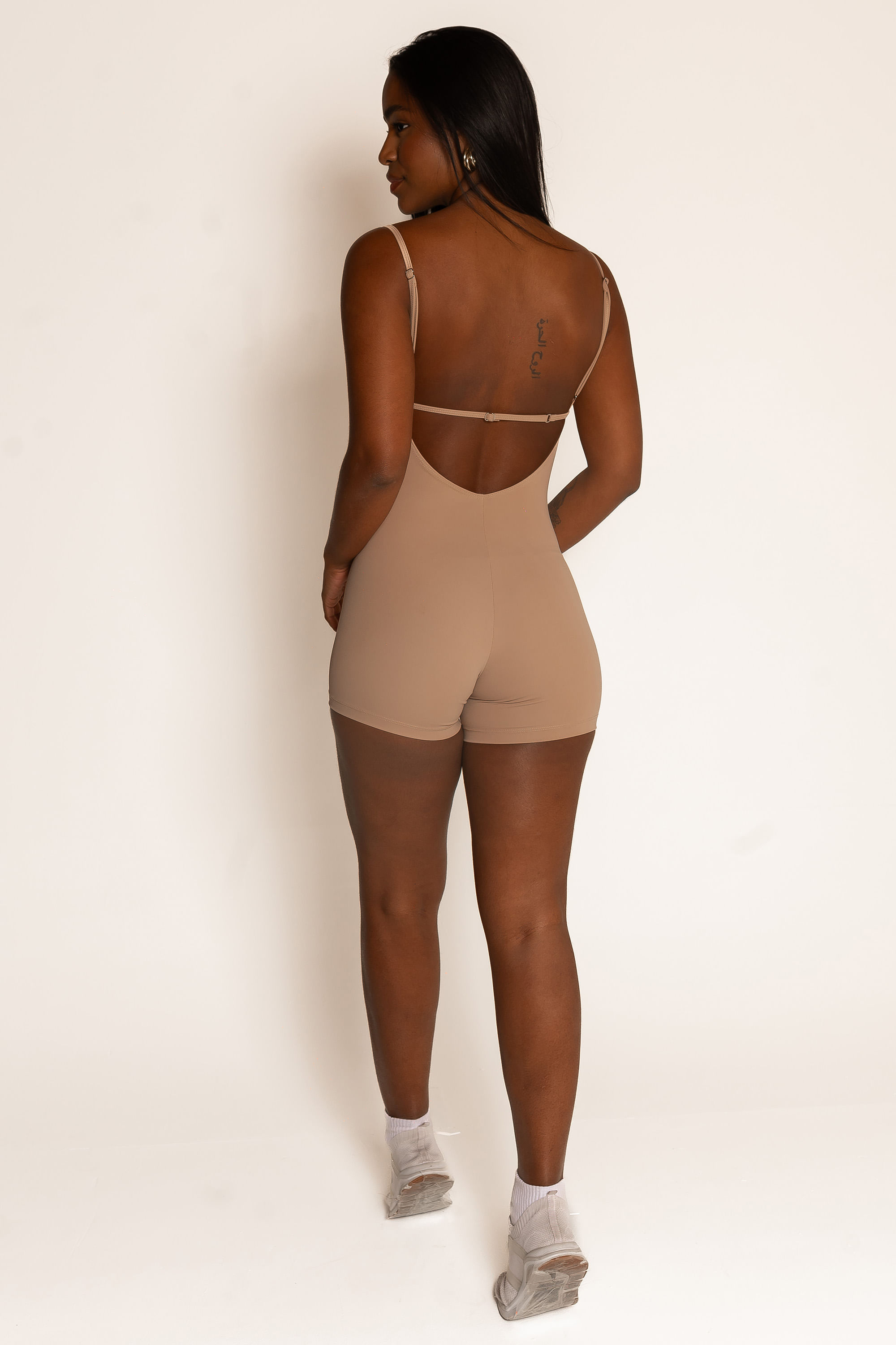 Macaquinho Basic Beige